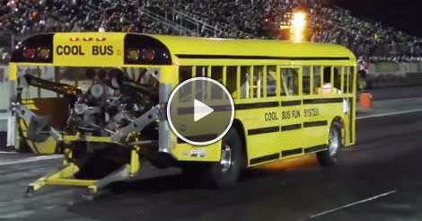 the speeding bus | Gifs